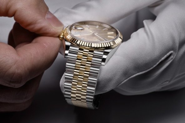 Official Rolex Retailer in Glasgow, Edinburgh, Southampton, and Cardiff ...